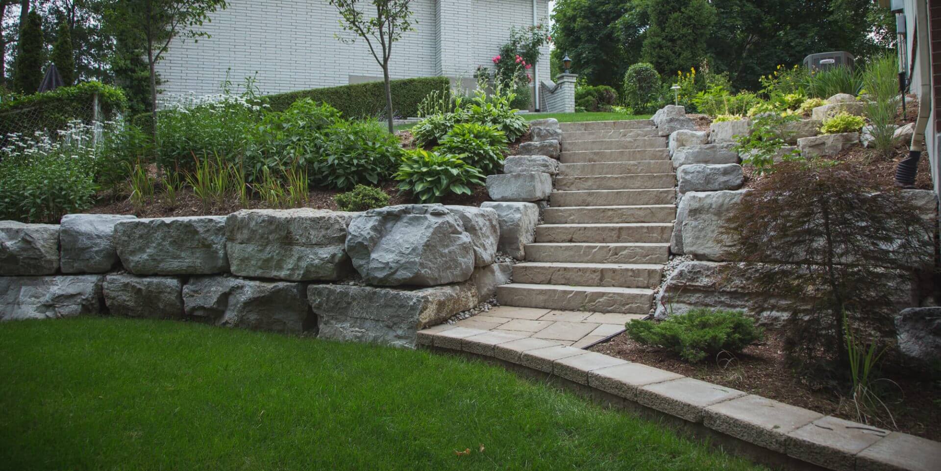 Complete Guide to Hardscaping - 12 Hardscaping Ideas - Wilder Things ...